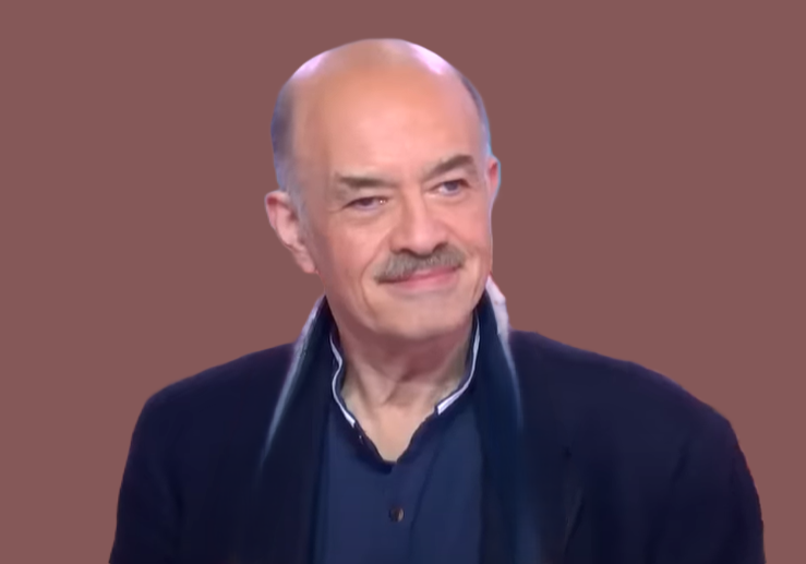 La vie privée d'Alain Bauer : mystère autour de son épouse et de sa famille